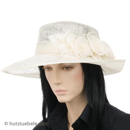 Besonders eleganter Hut im einzigartigen Design