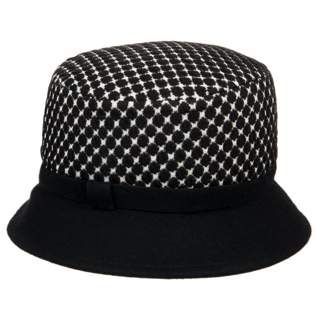 Women hat flupper made of wool with dot decoration